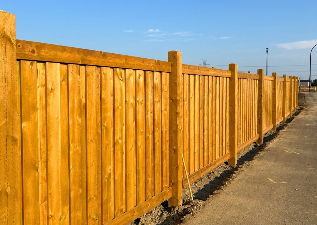 Fencing For Condo Boards and HOAs: Lessons From the Classic Fencing Team